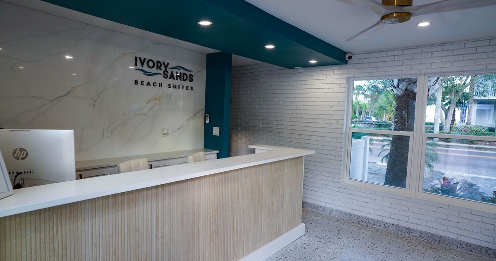 Ivory Sands Beach Suites - Premium King Reviews, Deals & Photos 2026 - Vrbo