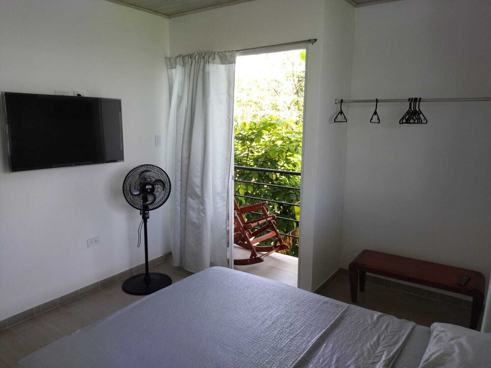 Aparta Hotel Lenemberger. El Descanso Y La Comodidad Es Lo Mas Importante - Puerto Asís