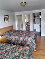 Quarto Cidade | Sala de estar | Smart TV de 32 polegadas com canais por cabo