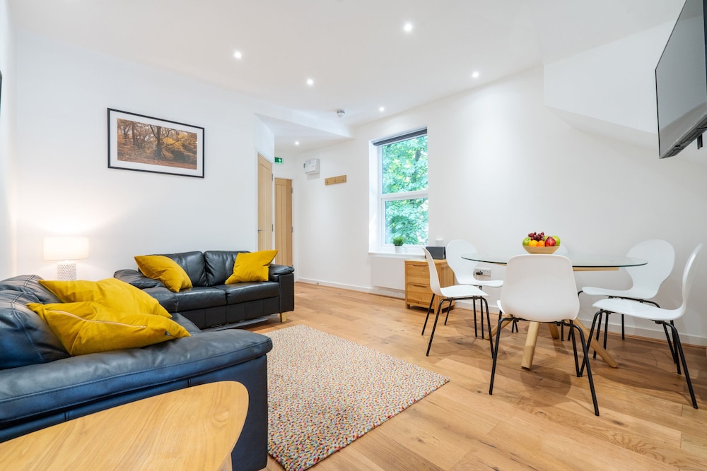The Botanical Flat 1 - Sheffield