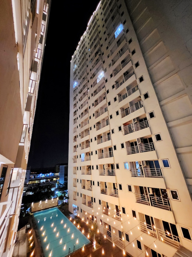 Alhesa Apartment - Medan