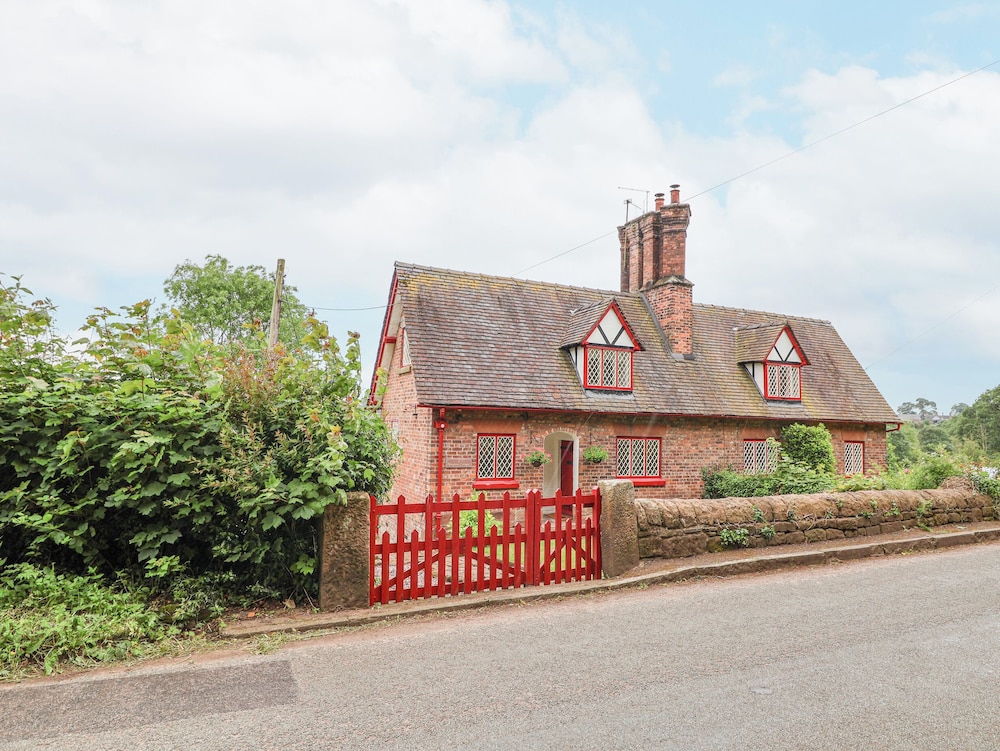 1 Fountain Cottages - Tarporley
