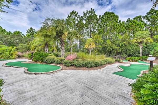 Stylish Four Corners Townhome W/ Resort Amenities - Haines City, FL