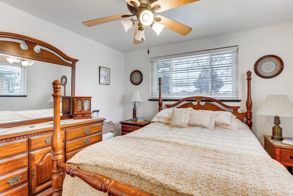 Dog-friendly Denver Apartment W/ Shared Yard! - Englewood, CO