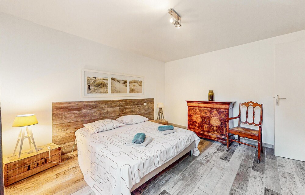 Cozy Home In Saint-georges-de-didonne - Meschers-sur-Gironde