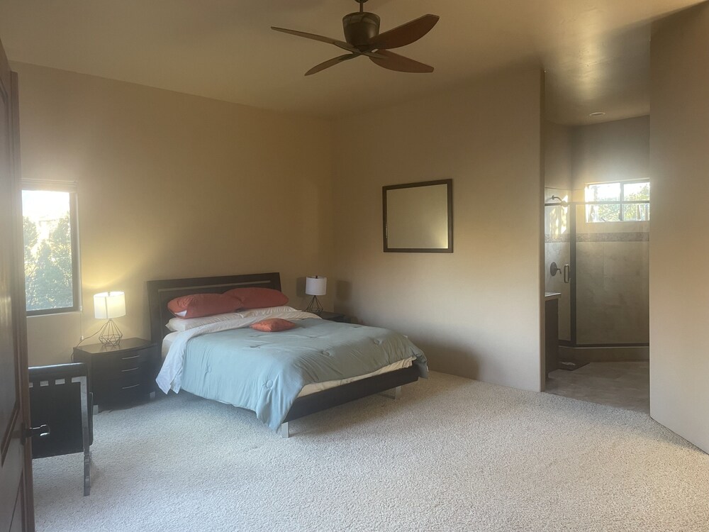 A modern, beautiful home with spectacular views - Sedona | Vrbo