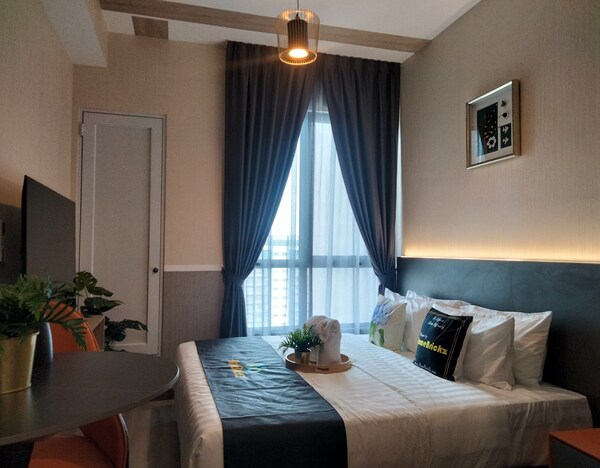 Cubic Botanical Suites Homebrickz - Kuala Lumpur