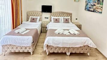 Edredons de pluma, individualmente decorados, individualmente mobiliados