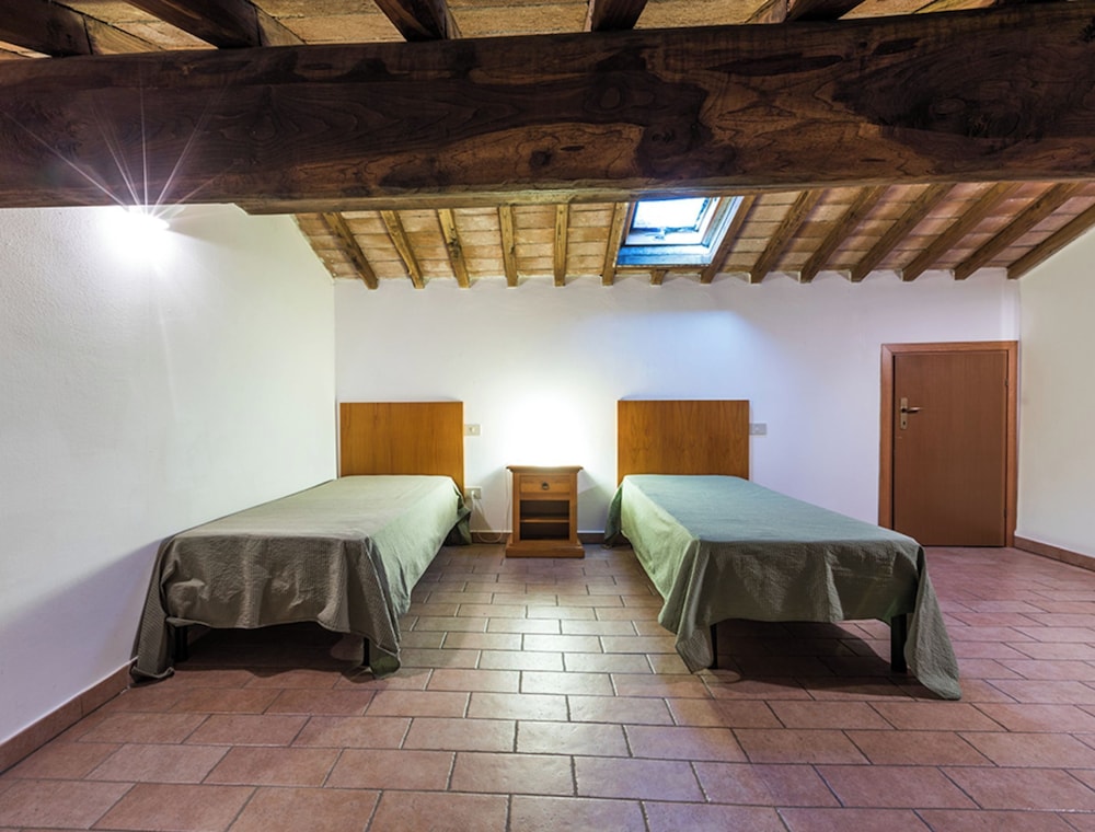 Maison De Vacances 'Podere Simonetta - A9' Avec Piscine Partagée, Terrasse Privée Et Wi-fi - Cecina