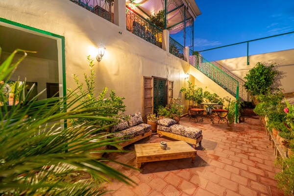 Riad Taj Salma - Fès