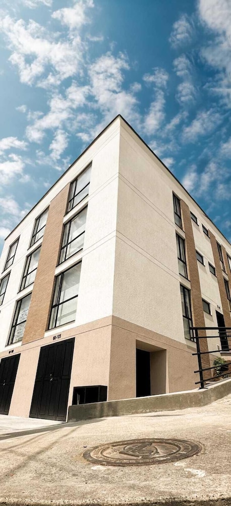 Hotel Estar - Manizales