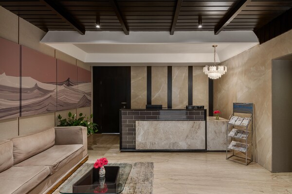 Voyage Milestone Hotel & Banquet Siliguri - Siliguri