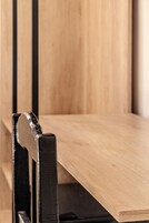 Roupa de alta qualidade, minibar, com mobília individualizada 