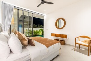 Cofres nos quartos, individualmente decorados