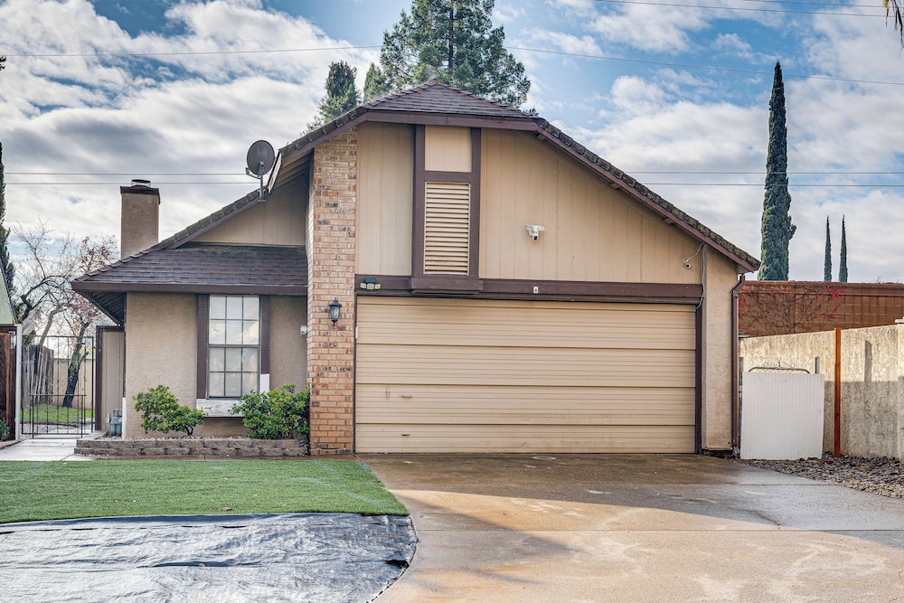 Cozy Antelope Home ~ 14 Mi To Sacramento! - Roseville, CA