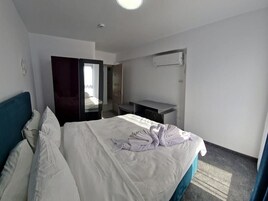 Apartamento Superior | 1 quarto, camas de colchão viscoelástico, quartos insonorizados