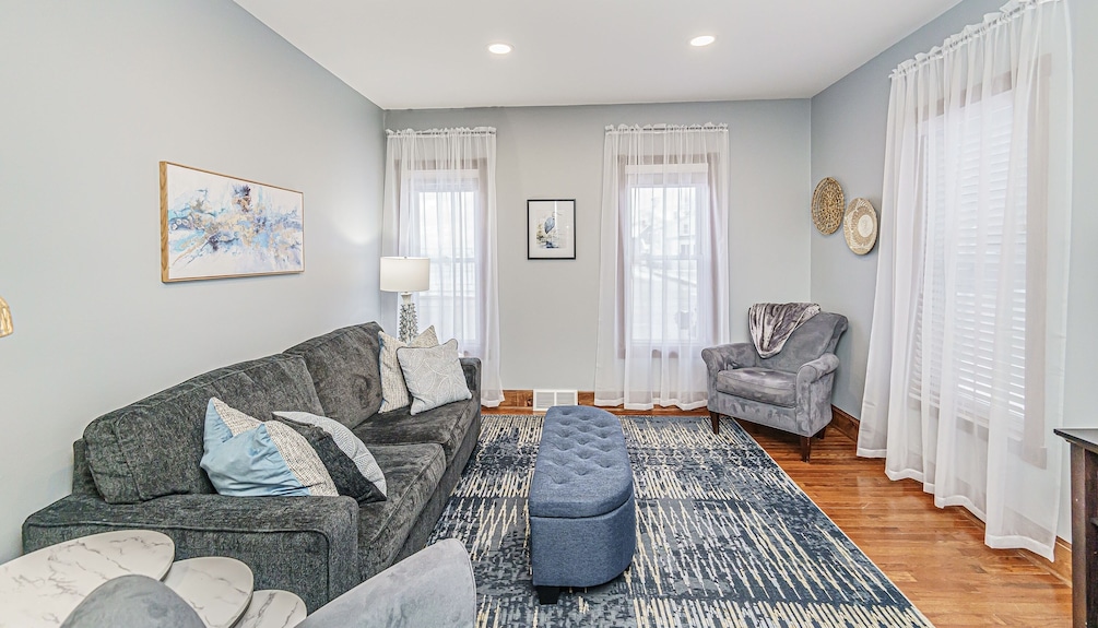 Welcome To Lake Michigan Dreamscape - Ideal Getaway And Work-from-home Retreat! - Racine, WI