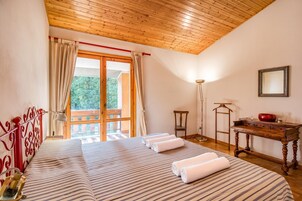 Casa standard, vários quartos, 2 banheiros (Casa Acone In Mugello - Near Florence) | 3 quartos, Wi-Fi de cortesia, roupa de cama