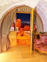 Quarto luxo | Frigobar, individualmente decorados, individualmente mobiliados