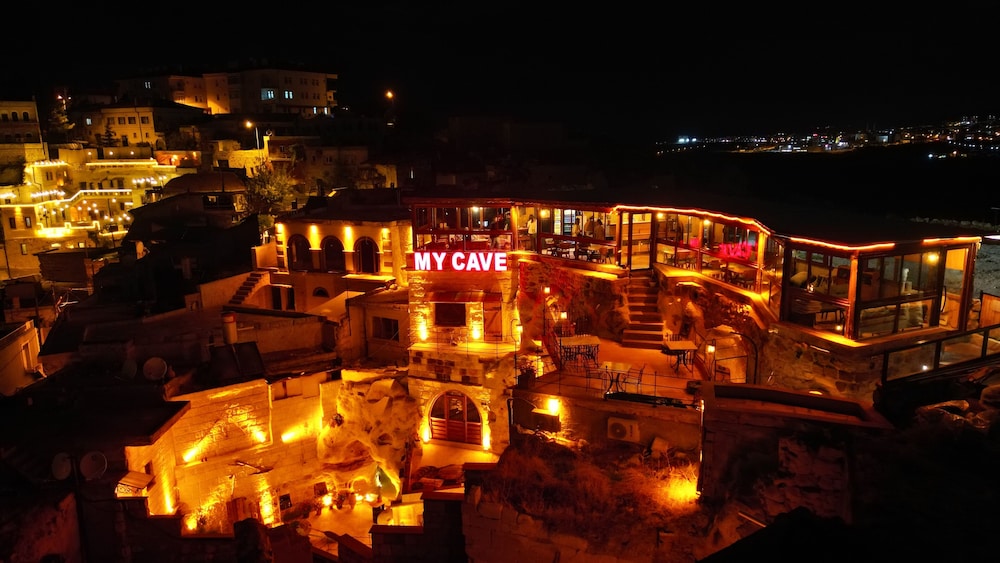 My Cave Suites - Nar