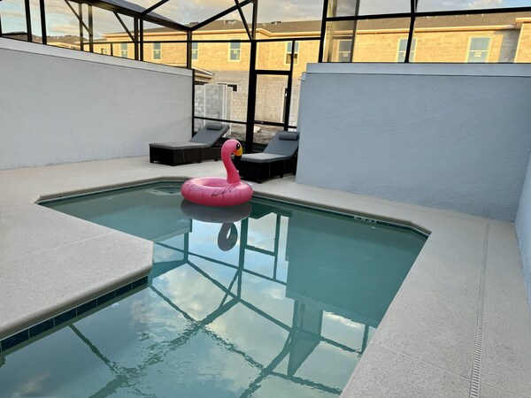 Stunning 4 Bd W Pool Storey Lake Resort 2613 - Kissimmee, FL