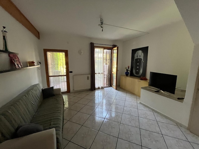 Cozy Little Villa Surrounded By Greenery, 5 Min From Milan Linate Airport - San Donato Milanese