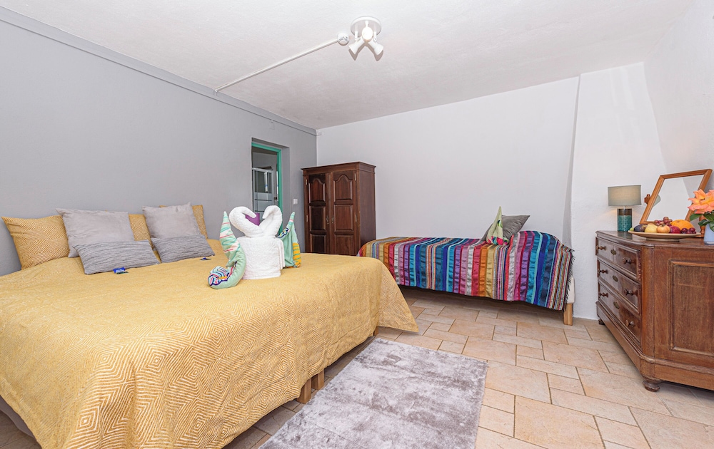 Quinta De São Pedro - Costa da Caparica