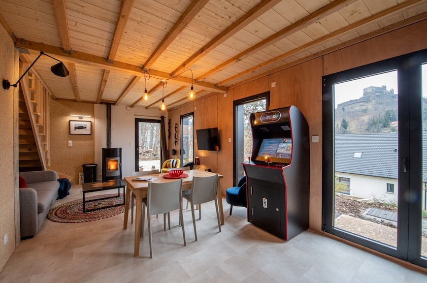 Chalet Henri, Grand Confort, Au Calme, Vue D'exception, Sauna, 4/6 Personnes - Puy-de-Dôme