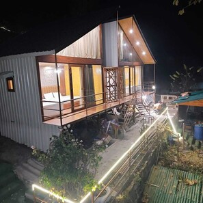 Fachada da propriedade