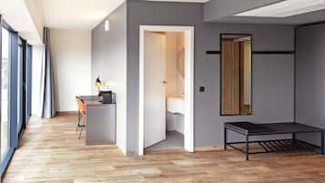 Quarto Duplo Premium | Cortinas/cortinados opacos, quartos insonorizados, Wi-fi grátis