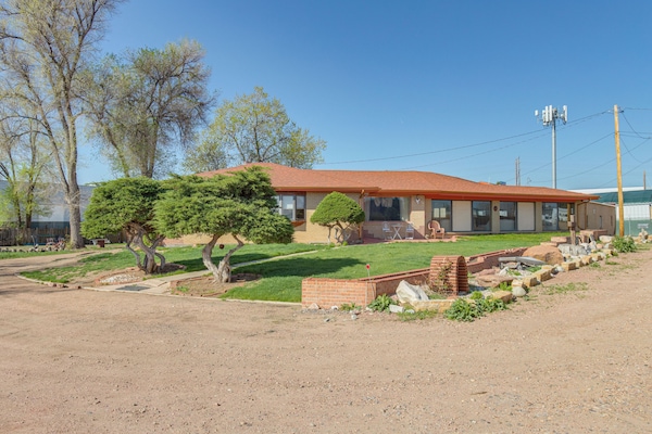 5 Mi To Dtwn Denver: Pet-friendly Home W/ Patio - Denver, CO