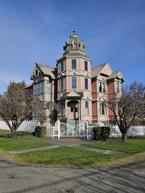 Starrett House - Washington