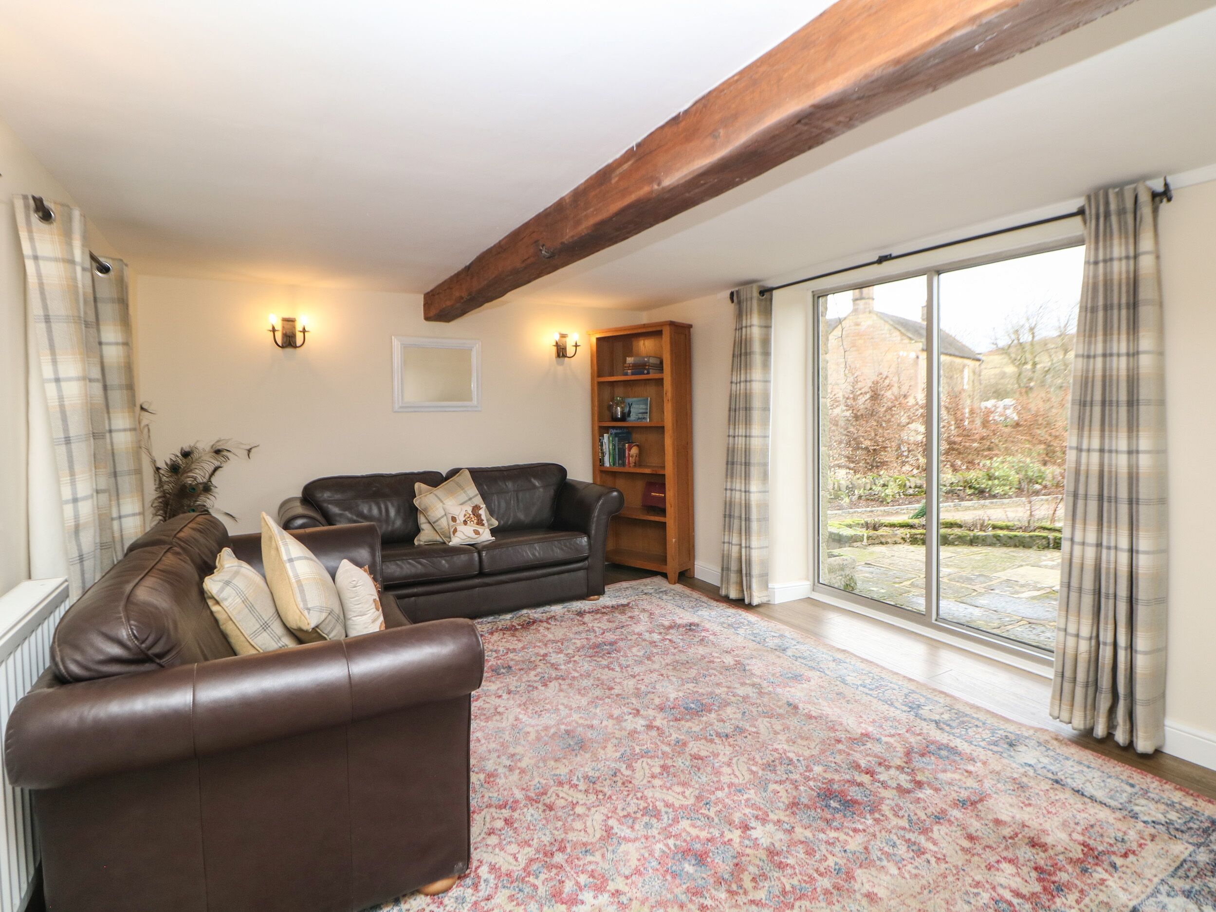 Dale View Cottage, Pet Friendly, Character Holiday Cottage In Winster - Bakewell