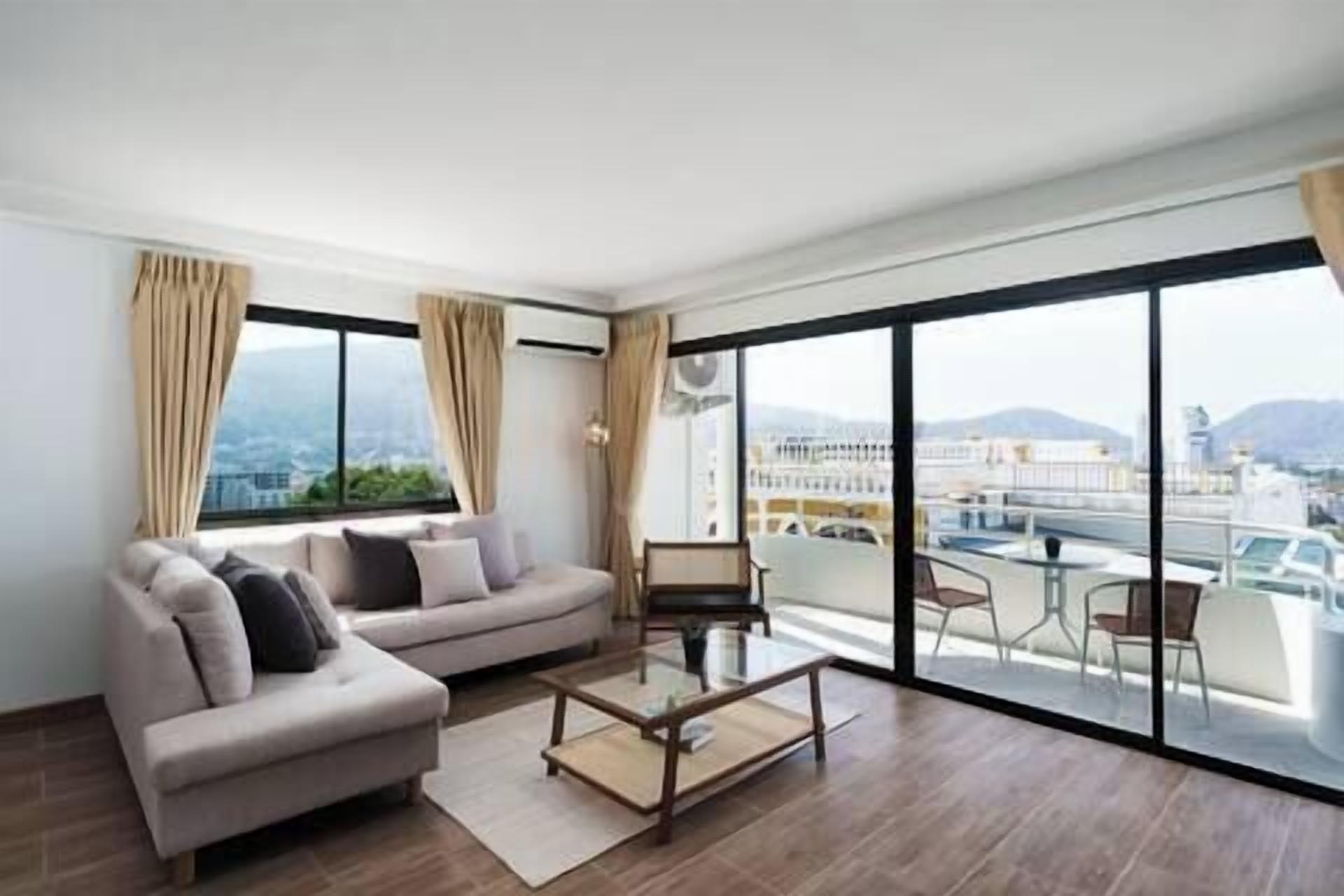 Panorama Seaview Patong Hill Premier Corner House - Patong Beach