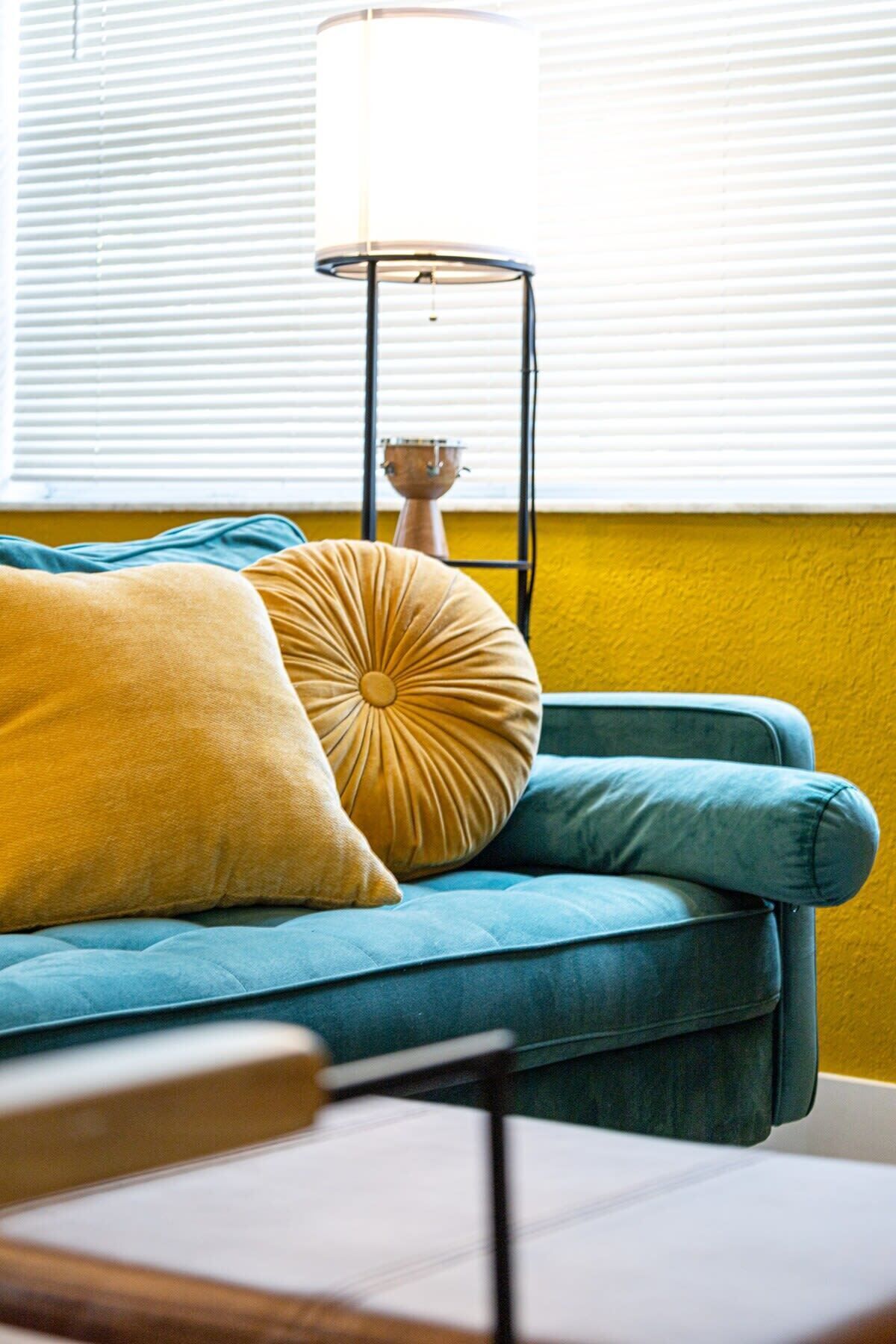 Sunny Side Stay Condo- 2 Bed 1 Bath Near Riverwalk - Pembroke Pines, FL