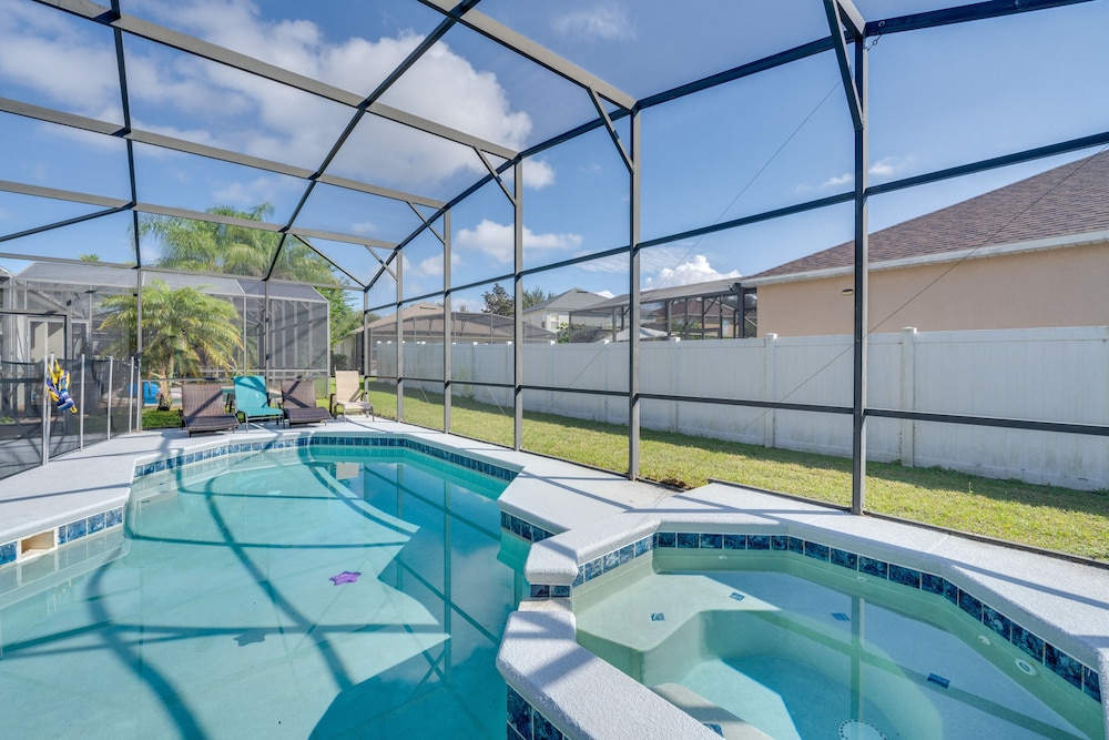 Spacious Kissimmee Villa W/ Private Pool & Hot Tub - Kissimmee