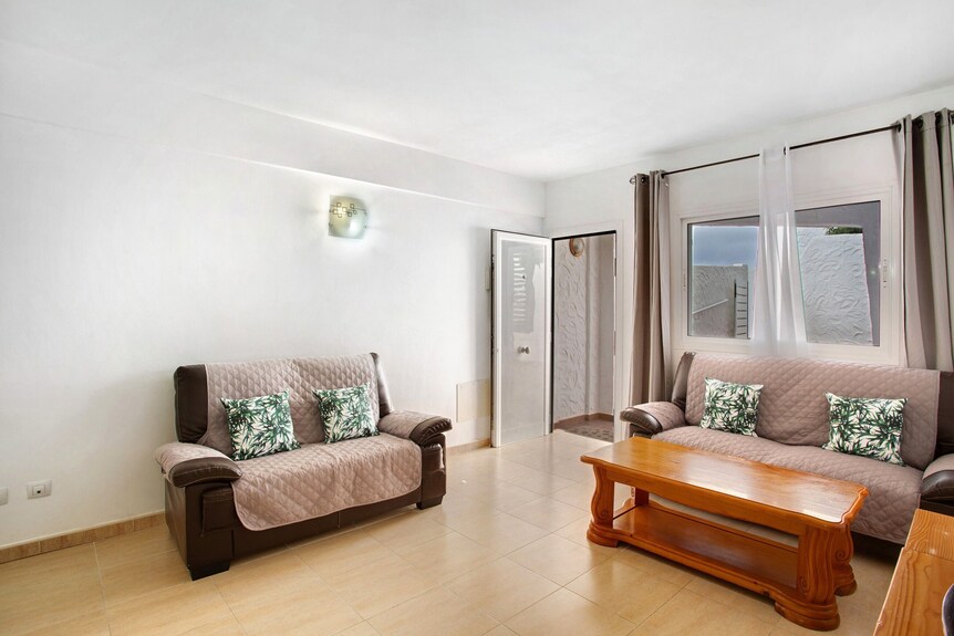 Vacation Apartment 'Rach Agaete' With Shared Pool, Private Terrace And Wi-fi - Agaete