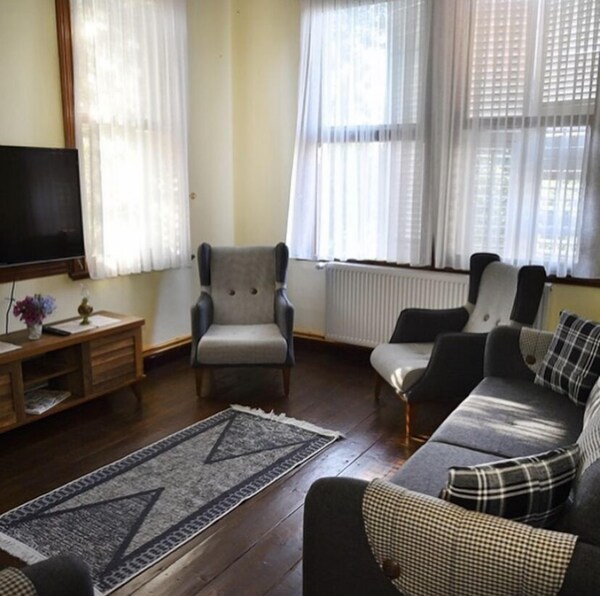 Rasimbey Köşkü - Prinseneilanden