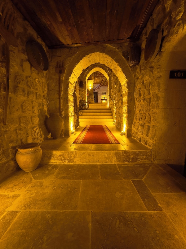 Euphoria Cave House - Nar