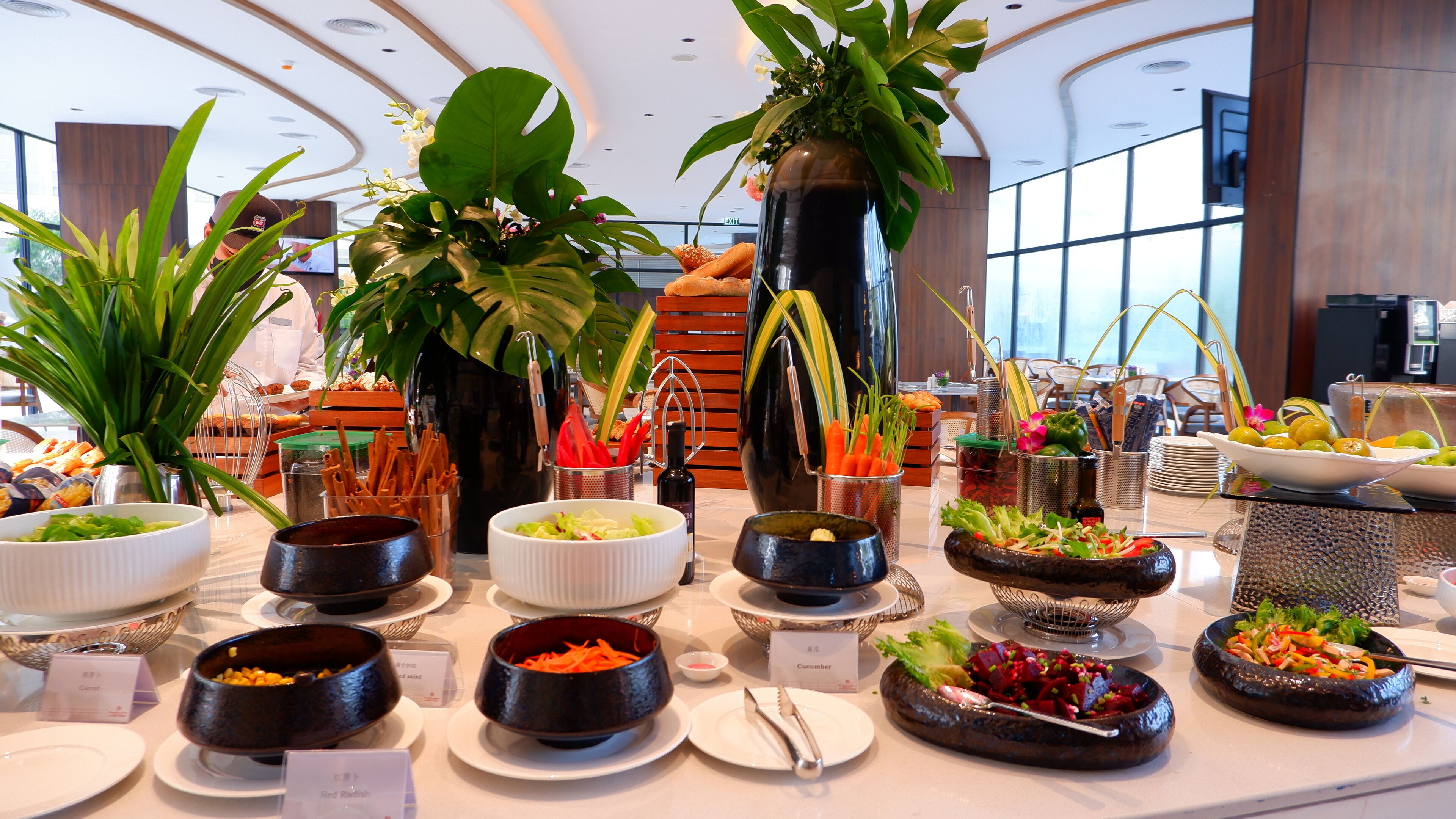 Pequeno-almoço tipo buffet diário (690 THB por pessoa) 