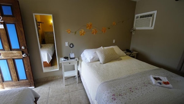 Villa Brasil Motel - El Segundo, CA