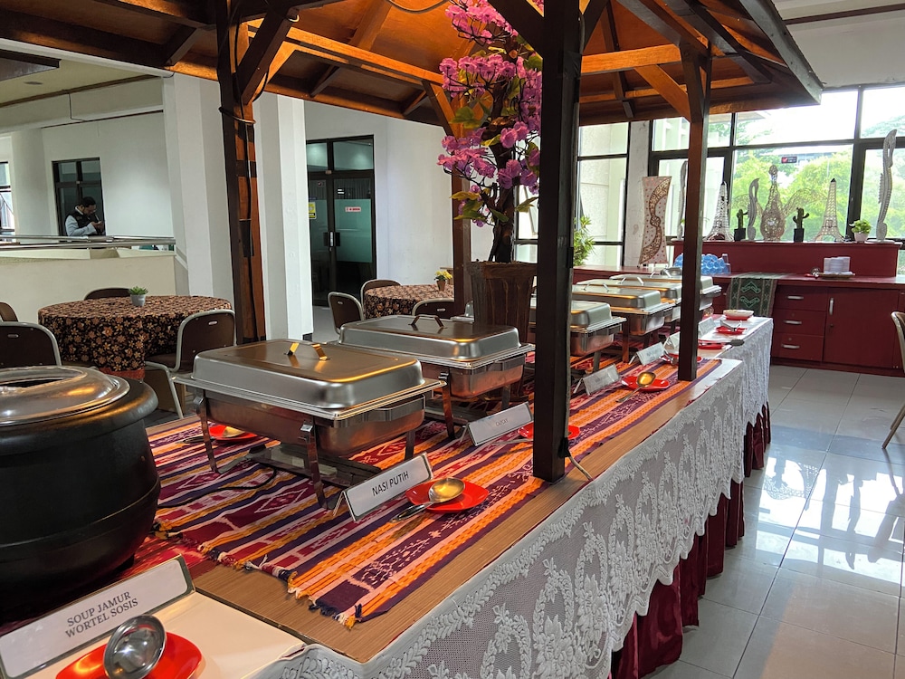 Graha Widya Bhakti At Stiesia Surabaya - Surabaja
