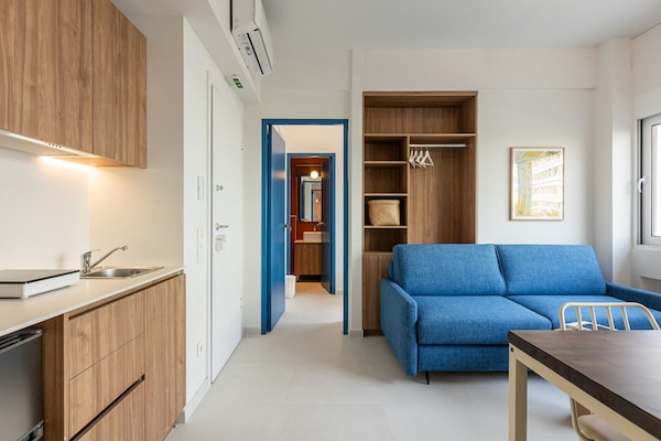 Apartamento | Sala de estar | Televisor de 45 polegadas com canais por cabo