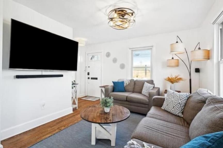 Logan's House - Stylish Family Home Near Downtown With Ev Charger - Frederick