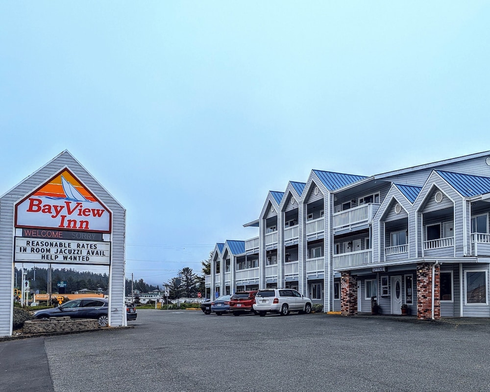 Bayview Inn - Crescent City, CA