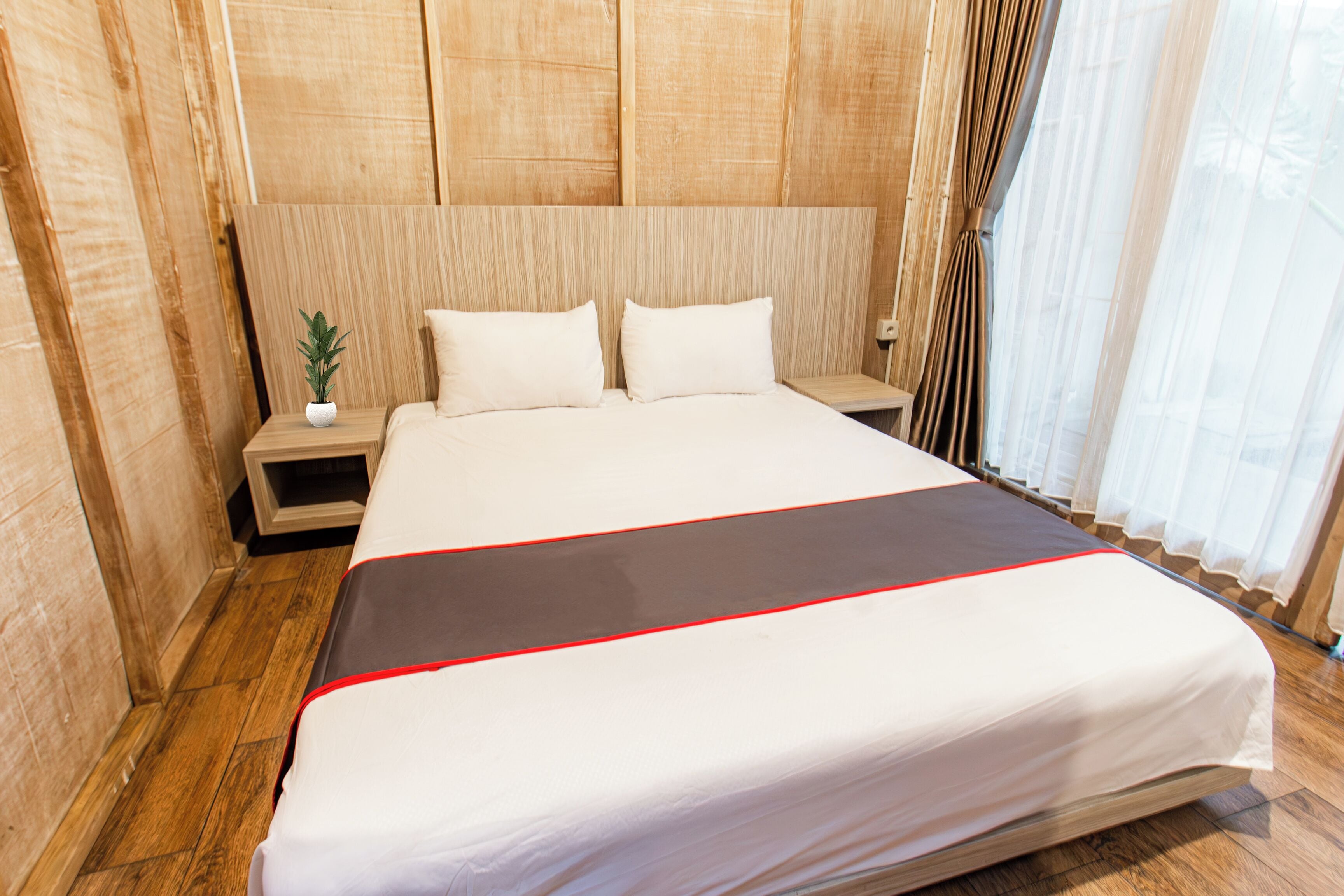 Estúdio Deluxe | Secretária, roupa de cama fornecida 