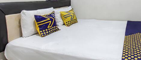 Quarto casal econômico | Roupa de cama