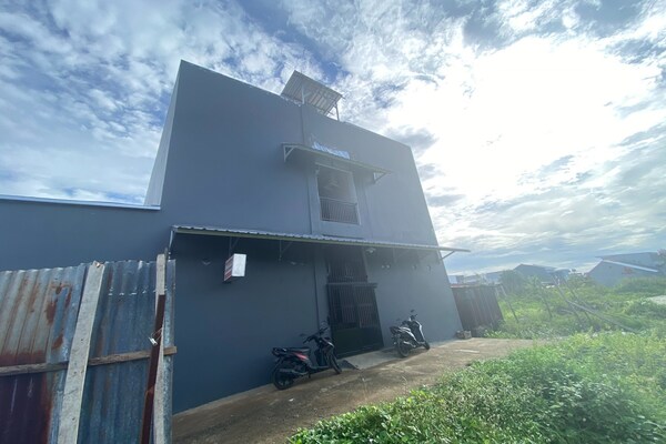 Hotel O Pondok Almirah - Mamuju