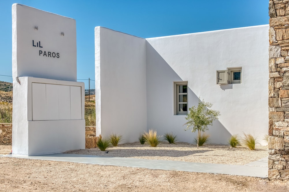 Lil Paros Luxury Suites - Paros