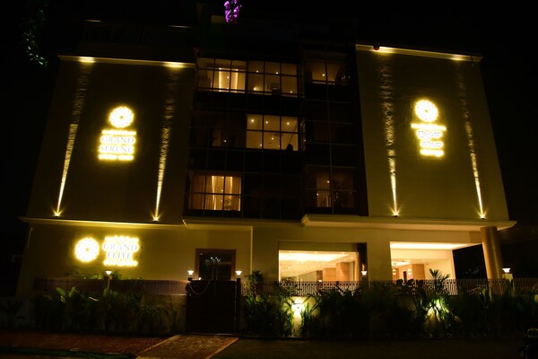 Hotel Grand Serene Mysore - Mysuru
